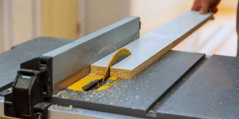 How to Master the Art of Using a Table Saw: Expert Tips and Tricks