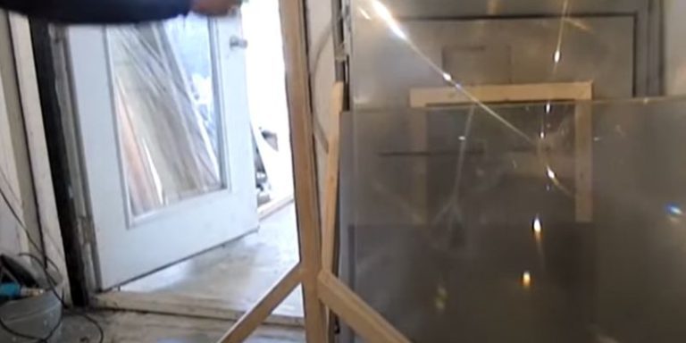 How to Make a Wooden Sign Stand Up: Step-by-Step Guide