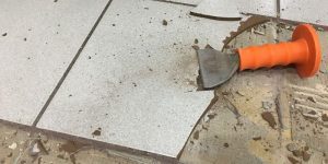 How to Remove Vinyl Floor Tile: Quick and Easy Methods