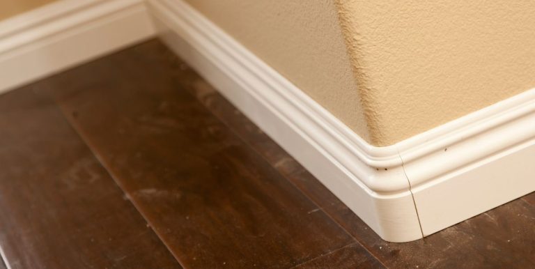 How to Cut Outside Corner Baseboard Molding: Expert Techniques Revealed