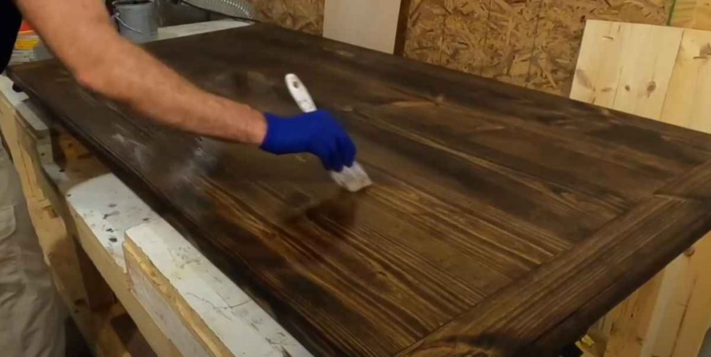 How to Treat Live Edge Wood: Expert Tips and Tricks