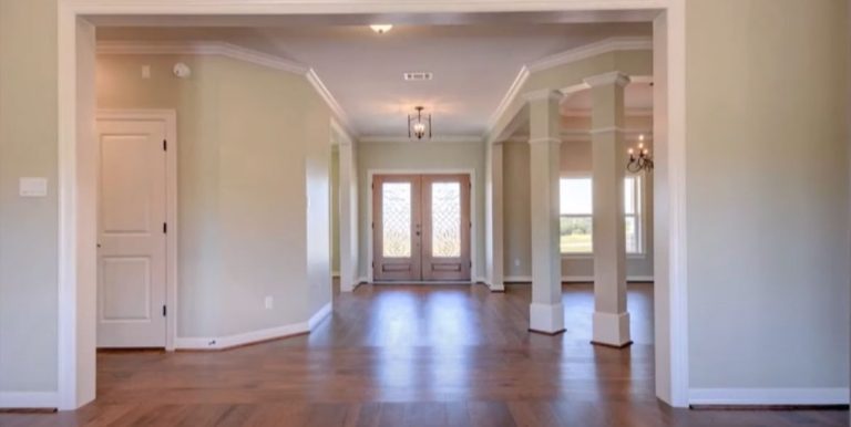 Which Way Should Floor Planks Run: A Practical Guide for Optimal ...