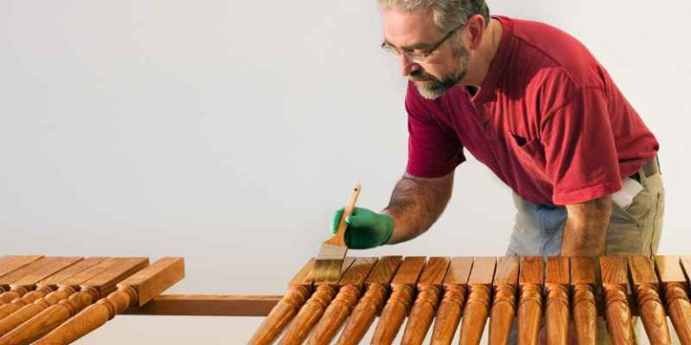 Comparing Two Popular Finishes: Deft Clear Wood Finish and Polyurethane