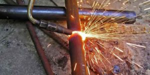 How to Cut Metal at Home: Essential Tips for DIY Enthusiasts