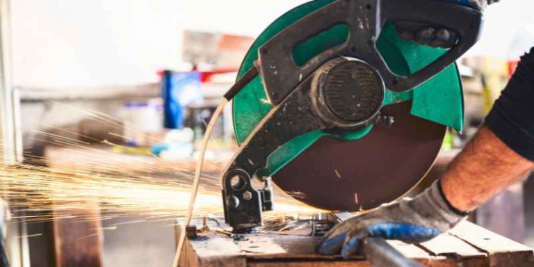 How to Cut Metal at Home: Essential Tips for DIY Enthusiasts