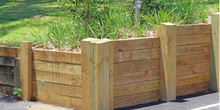Retaining Wall Ideas Wood: Transform Your Landscape with These Stunning ...