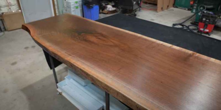 A Beginner's Guide To Getting The Best Finish On Wood Using Bark