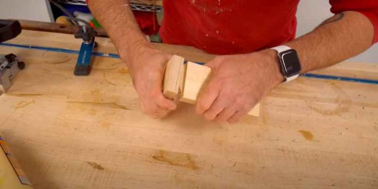How To Achieve Seamless Wood Joinery At A 45° Angle: Step-By-Step Guide