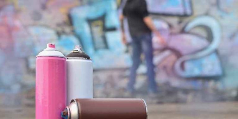 How To Safely Detoxify Your Lungs from Spray Paint Toxicity