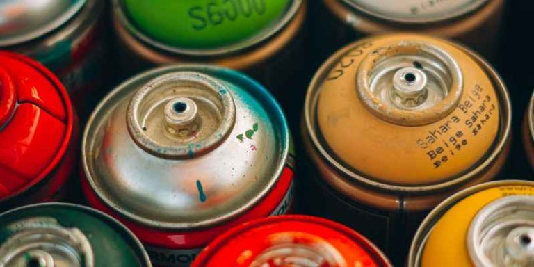 How To Safely Detoxify Your Lungs from Spray Paint Toxicity