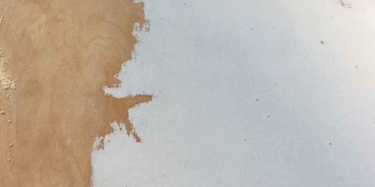 How to Easily Strip Chalk Paint Off Wood: Expert Tips