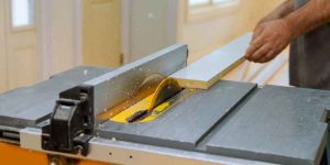 Which Direction Circular Saw Blade? Expert Guides & Tips