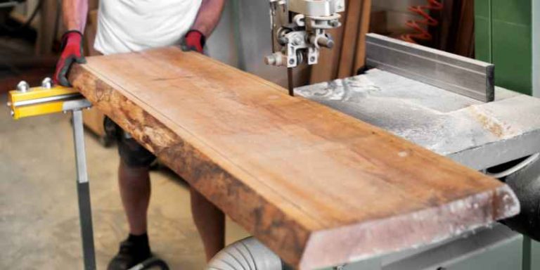 How to Cut a Deep Slot in Wood: Easy Techniques Revealed