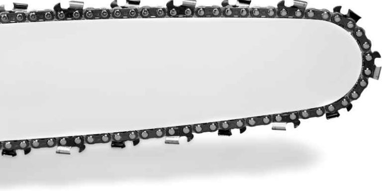 What Direction Does a Chainsaw Chain Go? Quick Guide