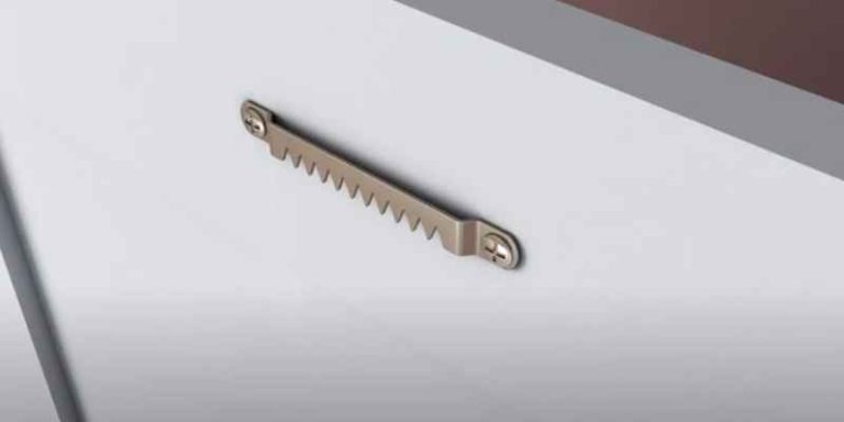 What Nails to Use for Sawtooth Hangers: A Beginner's Guide