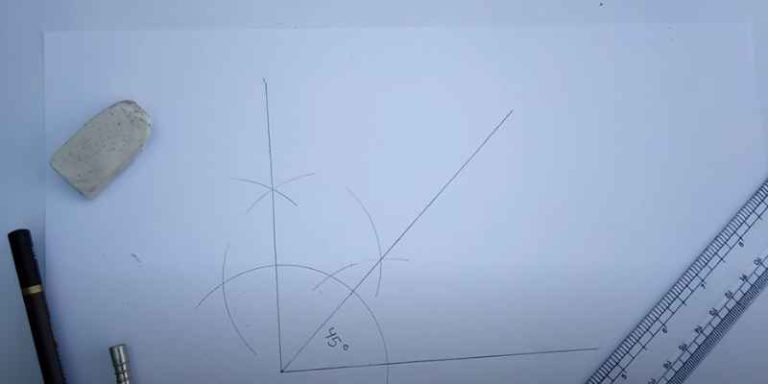 What Does a 45-Degree Angle Look Like?: Visual Guide