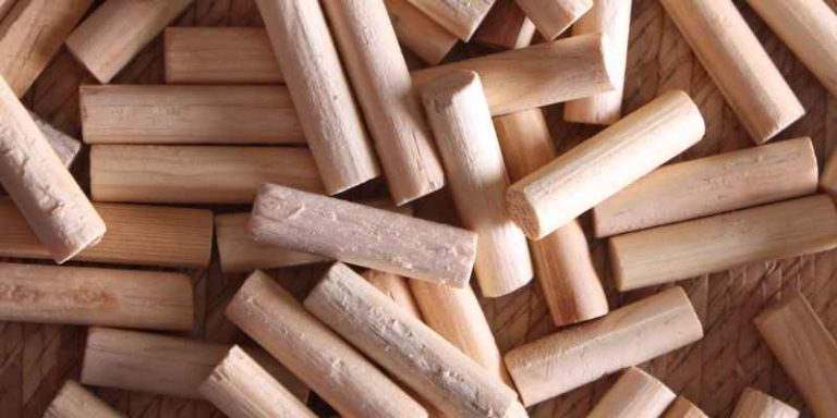 How to Cut a Dowel: Expert Tips for Precision Cuts