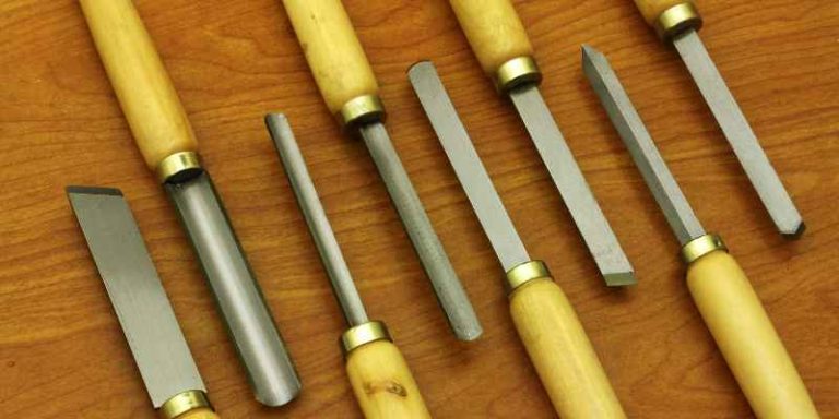 How to Gouge Wood: Master Techniques for Perfect Results