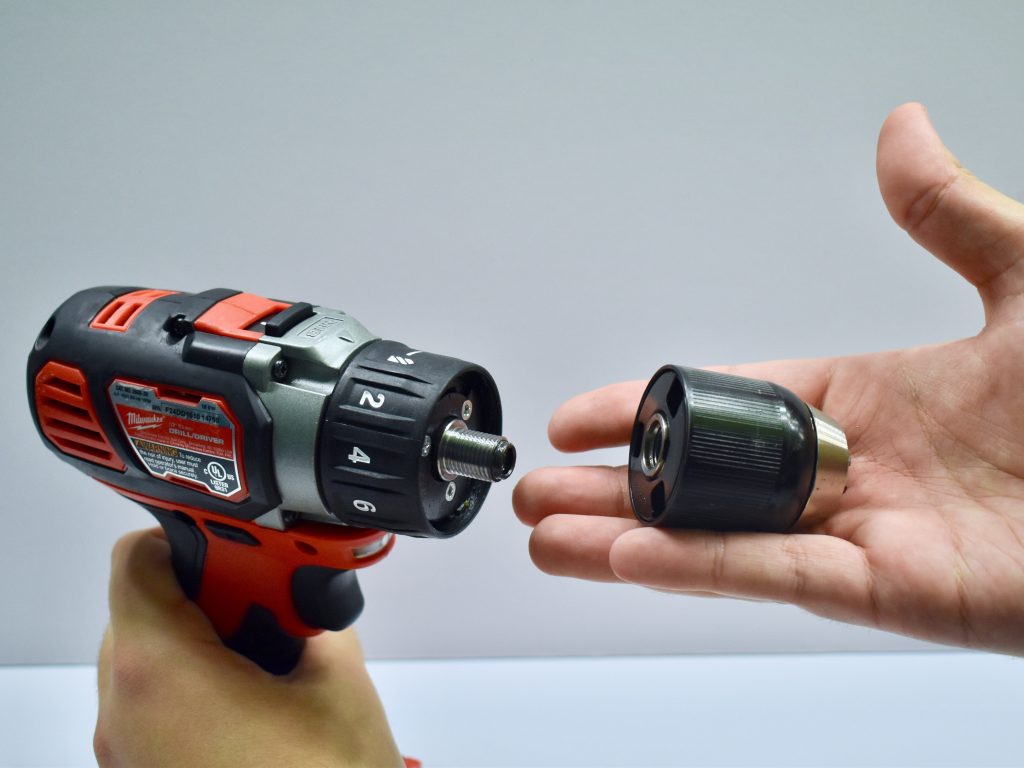 How to Remove the Chuck from a Milwaukee Drill: Easy Steps